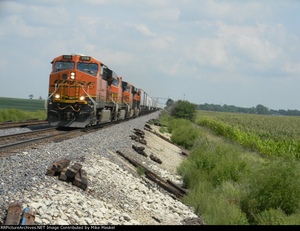 BNSF 7310